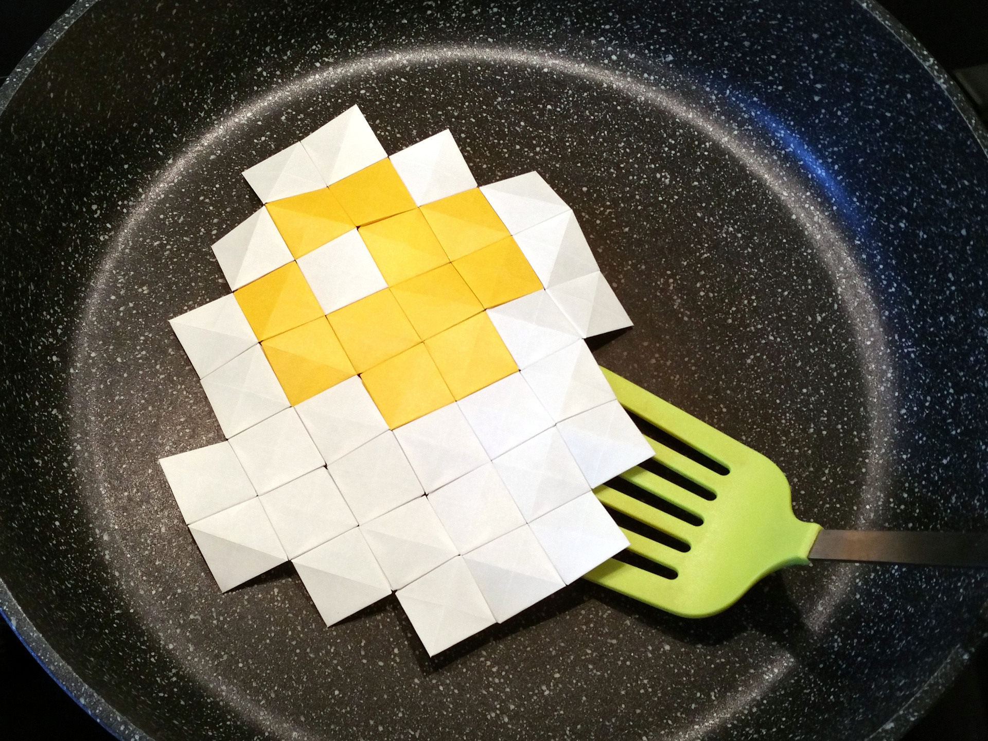 Sunny side up origami pixels are over easy to make!